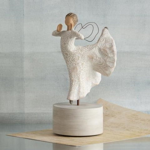 Song of Joy Willow Tree® Musical Sculpted by Susan Lordi – Willow Creek ...